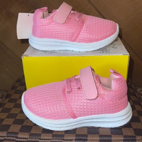 pu lang de | Shoes | Toddler Girl Pink Shoes Size 8c | Poshmark